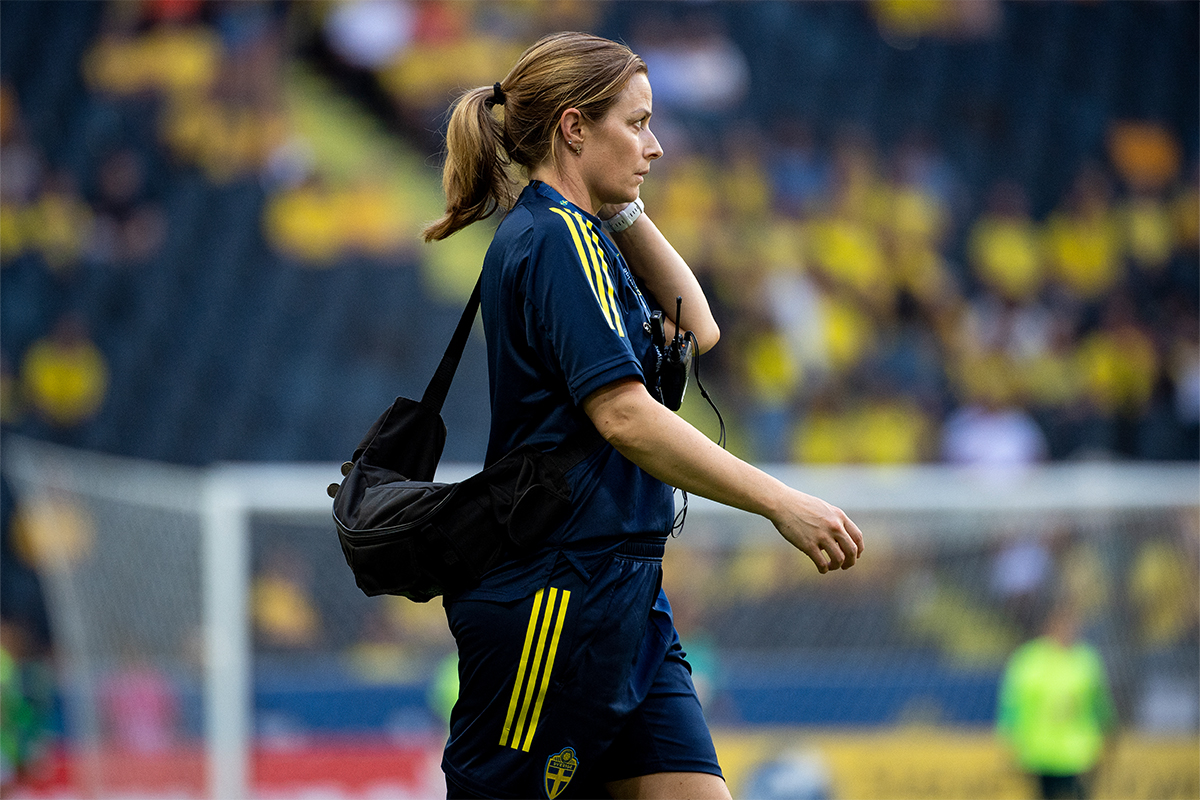 Jenny Larssons EM-resa har börjat – Östersunds FK